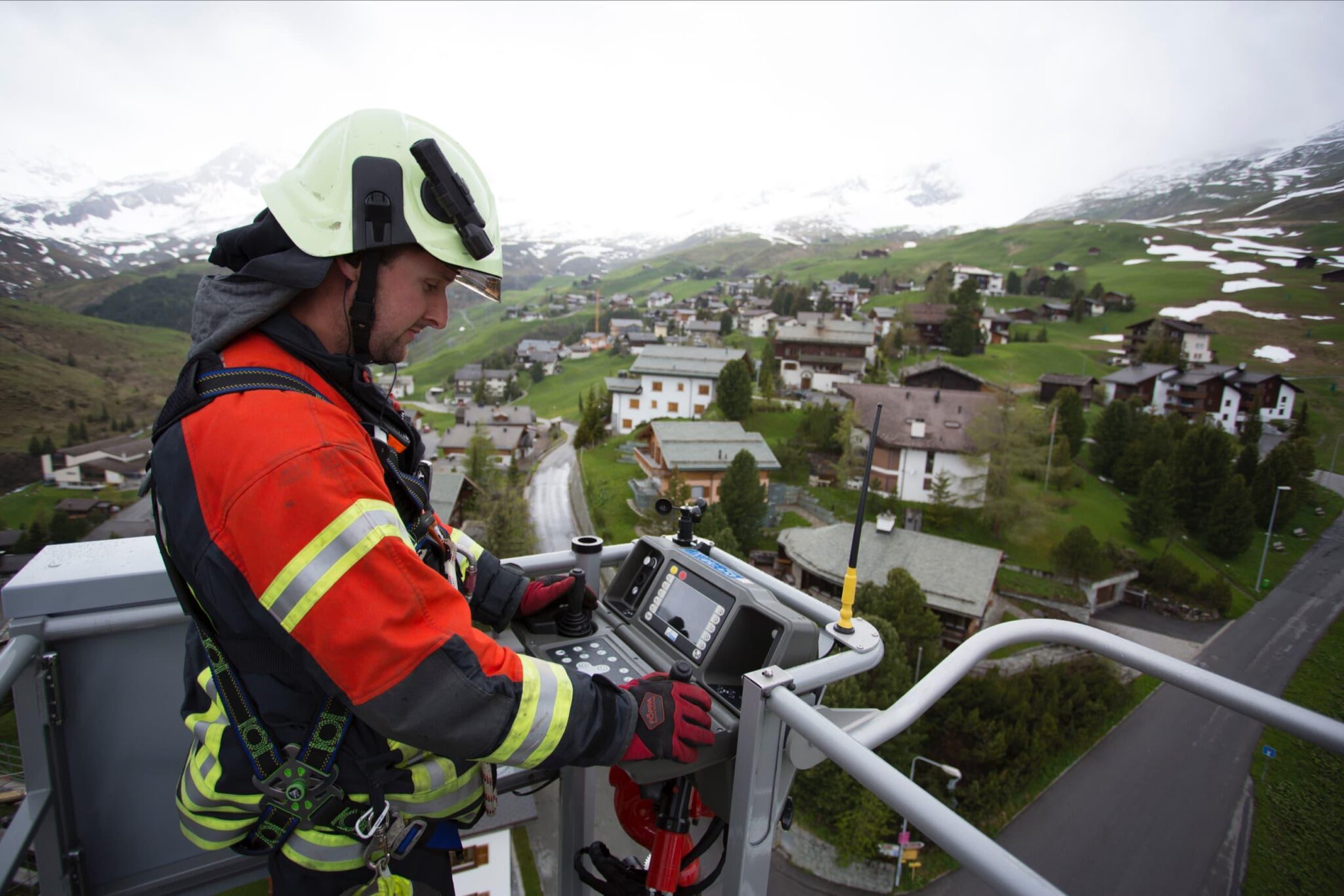 Bronto Skylift | Company | Aerial Work Platforms