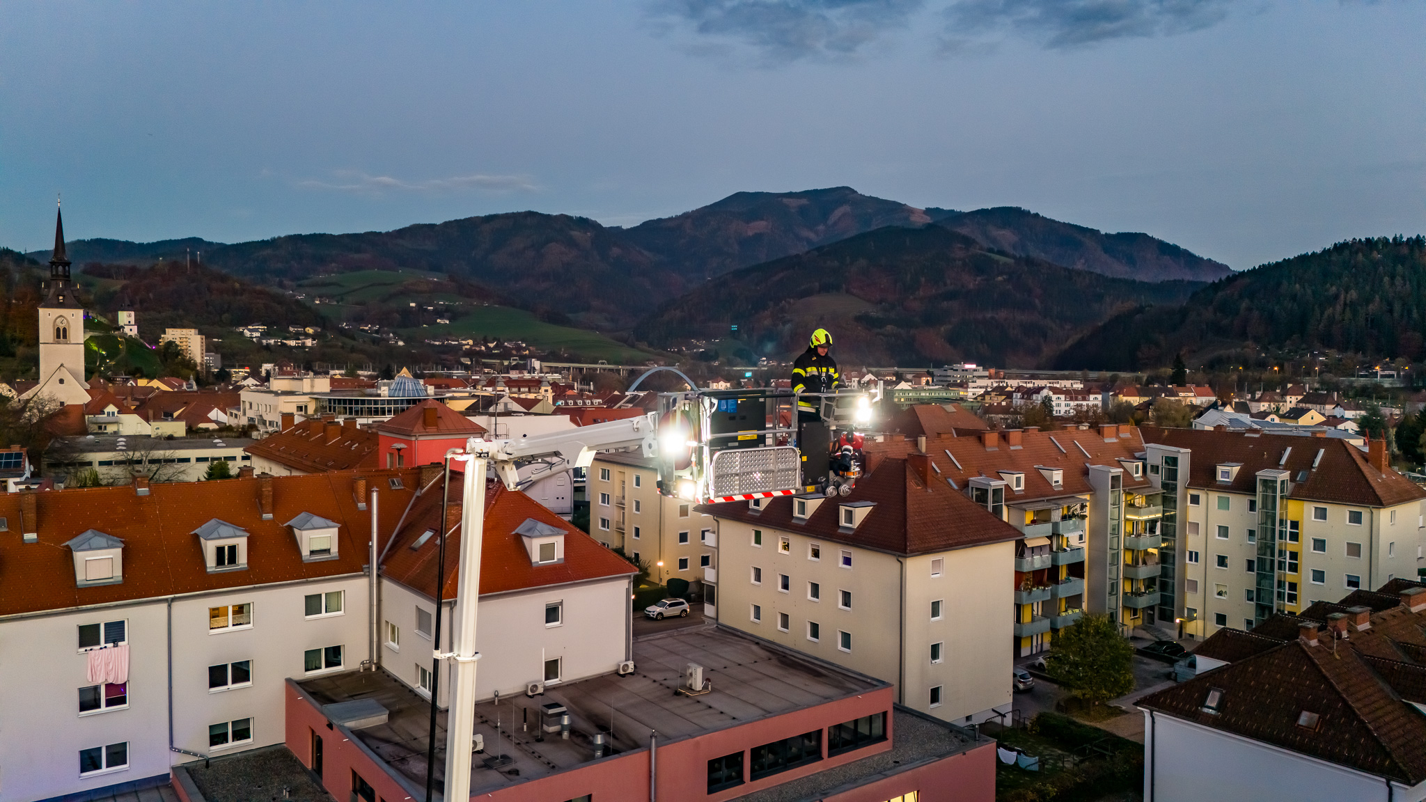 Shaping the future of aerial platforms for urban and industrial ...